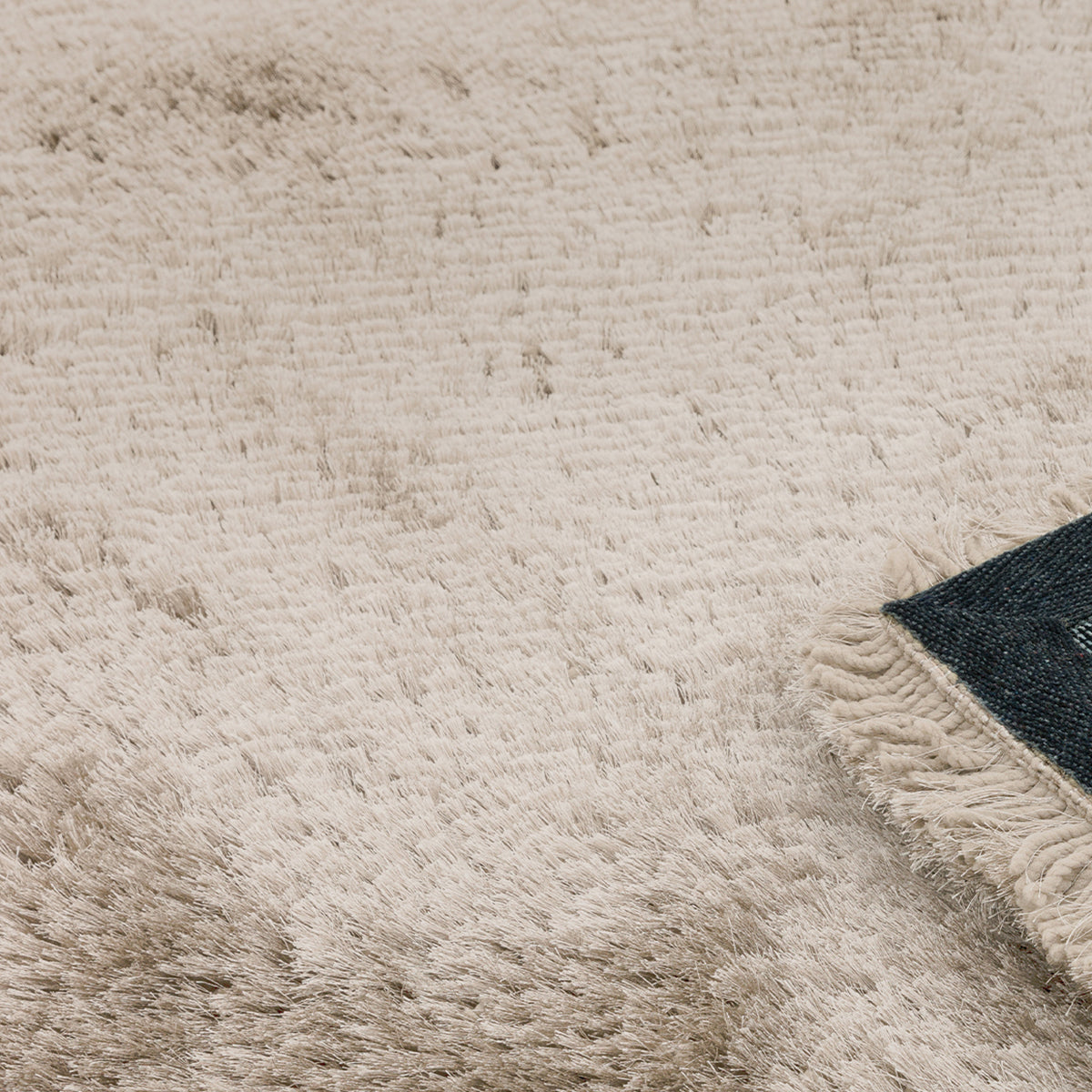 Asiatic Plush Sand Round Rug